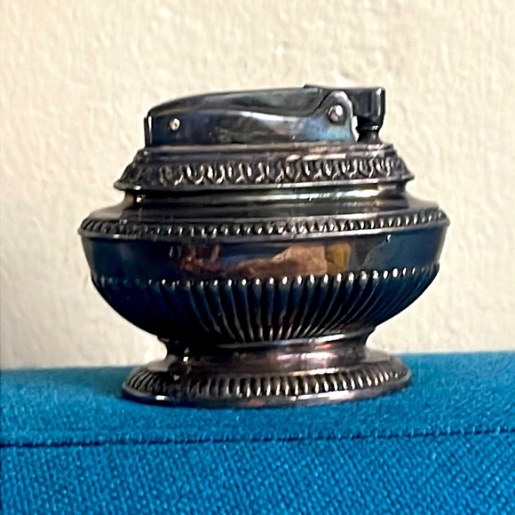 Vintage | Accents | Ronson 95s Queen Anne Silver Plate Table Lighter ...